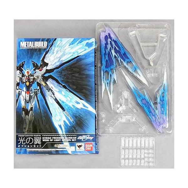 商品名：中古フィギュア METAL BUILD ストライクフリーダムガンダム 光の翼オプションセット 「機動戦士ガンダムSEED DESTINY」 魂ウェブ商店限定商品解説■光を纏い降臨する最強の翼未だかつてない”光の翼”が、METAL B...