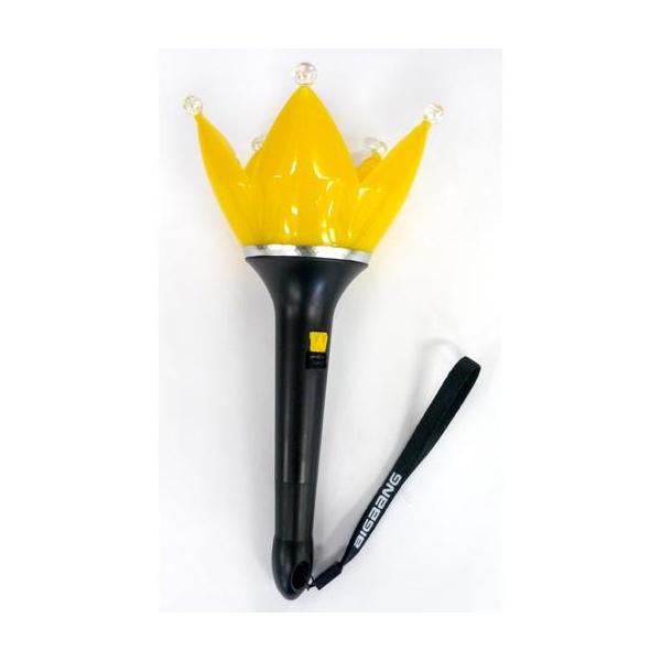 商品名：中古ペンライト・リングライト BIGBANG 王冠ペンライトver.4(ブラック) 「2014 BIGBANG+α IN SEOUL」商品解説■ 「2014 BIGBANG+α IN SEOUL」の公式グッズです。【商品詳細】サイズ...
