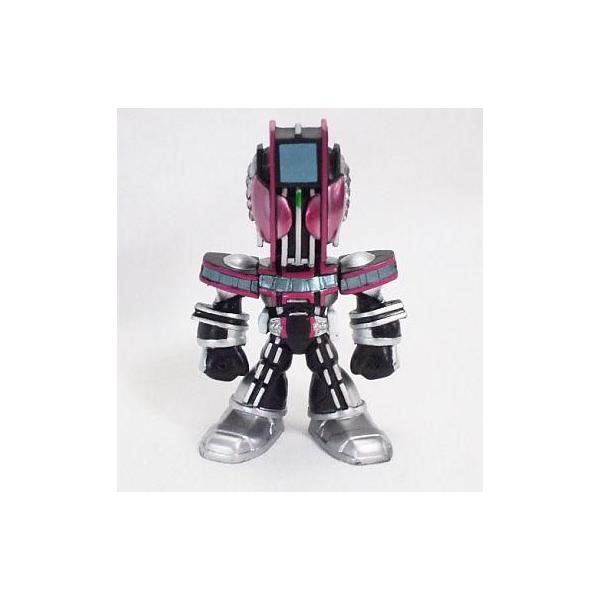 商品名：中古食玩 トレーディングフィギュア 仮面ライダーディケイド コンプリートフォーム 「THE 仮面ライダーズ VERSION2」商品解説■TVそのままのデザインを尊重しながらの、絶妙なディフォルメ感とクオリティの高い彩色が好評のフィギ...