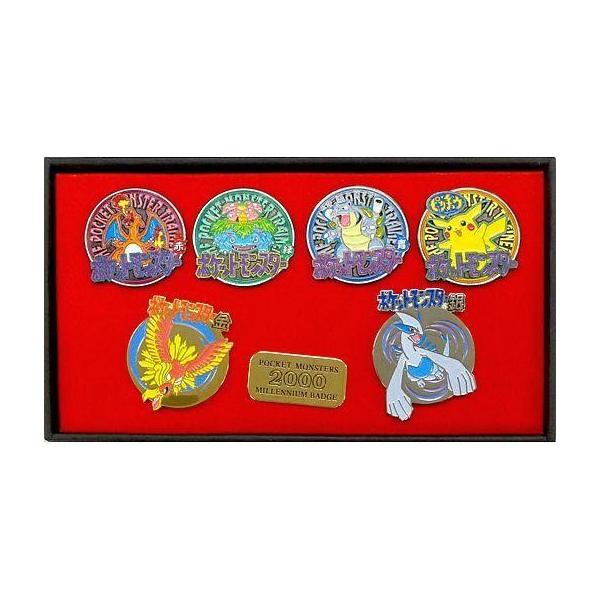 商品名：中古バッジ・ピンズ(キャラクター) ポケモン ミレニアムバッジ 2000(7種セット) 「ポケットモンスター」商品解説■メディアファクトリーより販売された、『ポケットモンスター ミレニアムバッジ 2000』です。【商品詳細】サイズ：...