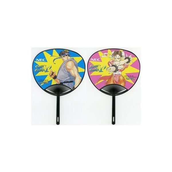 商品名：中古うちわ(キャラクター) リュウ＆春麗 ミニうちわ 「ストリートファイターII」商品解説■「STREET FIGHTER II」のミニうちわです。日本のリュウと、中国の春麗がそれぞれの両面に印刷された闘志溢れるうちわとなっておりま...