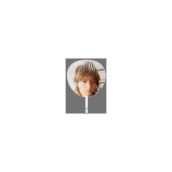 商品名：中古うちわ(男性) 堂本光一(KinKi Kids) ジャンボうちわ 「JOHNNYS’ COUNTDOWN CONCERT 2005-2006」商品解説■「ジャニーズカウントダウンライブ 2005-2006 見なきゃソンSONG『...