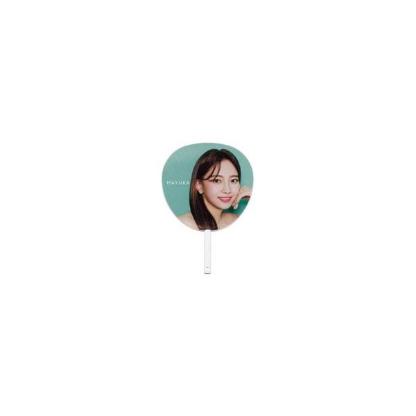 商品名：中古うちわ MAYUKA(NiziU) うちわ 「U」 リリース記念グッズnz21-au0-0007商品解説■NiziU 1stAlbum「U」のリリース記念グッズです。【商品詳細】サイズ：約H420×W295mm素材：プラスチック・紙