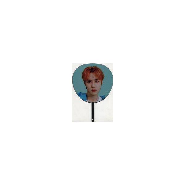 商品名：中古うちわ・扇子 クン BIGうちわ 「WayV JAPAN EVENT 2023 ’The First Vision’」SMEJWV-230009商品解説■「WayV JAPAN EVENT 2023 ’The First Vis...