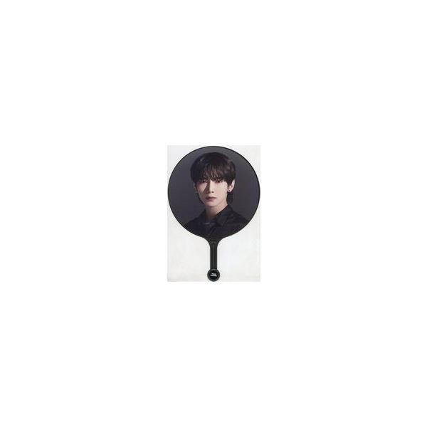 商品名：中古うちわ・扇子 カン・ヨサン IMAGE PICKET(うちわ) 「2024 ATEEZ WORLD TOUR [TOWARDS THE LIGHT ： WILL TO POWER]」商品解説■「2024 ATEEZ WORLD ...