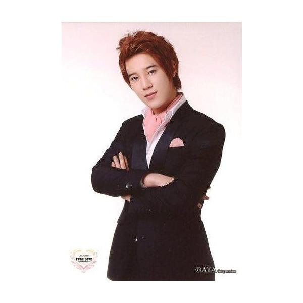 商品名：中古生写真(男性) 超新星/ソンモ/膝上・スーツ黒・ピンク・腕組み・首傾げ/AiiA × Choshinsei Special Concert 2012 PURE LOVE 生写真生写真(男性)/アイドル/超新星