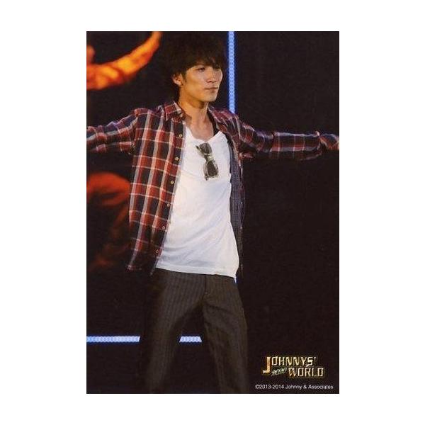 商品名：中古生写真(ジャニーズ) Snow Man/渡辺翔太/膝上・衣装赤白黒・チェック・両手広げ・目線右・サングラス/Johnnys’ 2020 world生写真(ジャニーズ)/アイドル/Snow Man