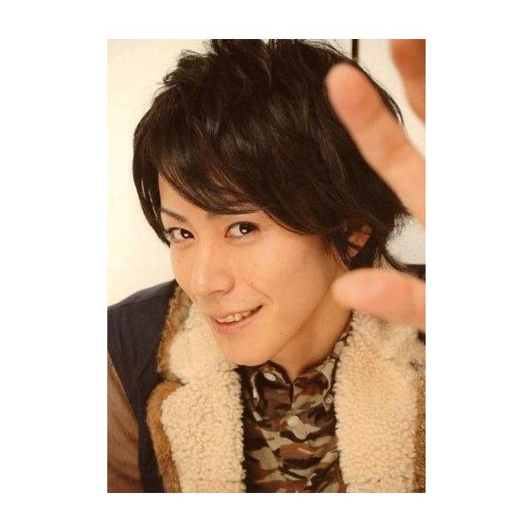 商品名：中古生写真(男性) 廣瀬智紀/バストアップ・衣装茶色・白・黒・迷彩柄・左手上げ・顔左向き・背景白/廣瀬智紀＆北村諒 Valentine’s Day トークイベント限定物販生写真生写真(男性)/俳優