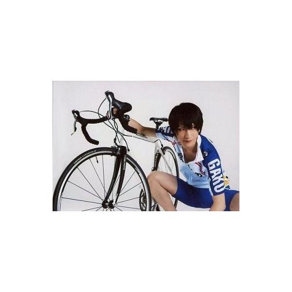 商品名：中古生写真(男性) 鈴木拡樹(荒北靖友)/横型・しゃがみ・ユニフォーム・右手自転車・目線右・キャラクターショット/舞台『弱虫ペダル』 インターハイ篇 The Second Order ブロマイド生写真(男性)/俳優