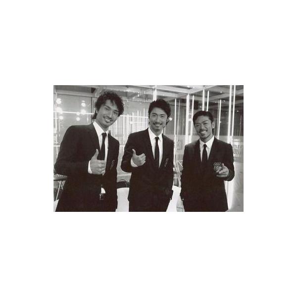 商品名：中古生写真(男性) EXILE/MATSU・MAKIDAI・KENCHI/横型・膝上・スーツ黒・ポストカードサイズ/月刊EXILE 2011年 8月号特典生写真生写真(男性)/歌手/EXILE