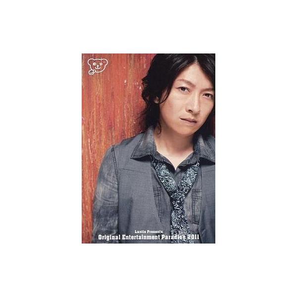 商品名：中古生写真(男性) 小野大輔/バストアップ・グレー・ネクタイ・背景赤・口閉じ/おれパラ Original Entertainment Paradise 2011〜常・照・継・光〜生写真(男性)/声優