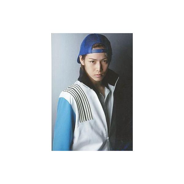 商品名：中古生写真(男性) 鎌苅健太(宍戸亮)/上半身・衣装ジャージ・帽子青・キャラクターショット/ミュージカルテニスの王子様 Advancement Match 六角 feat.氷帝学園生写真(男性)/俳優