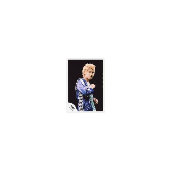 商品名：中古生写真(ジャニーズ) NEWS/手越祐也/上半身・衣装青.白・右手上げ・左手お腹・背景黒/「ONE-for the win-」PV/公式生写真生写真(ジャニーズ)/アイドル/NEWS