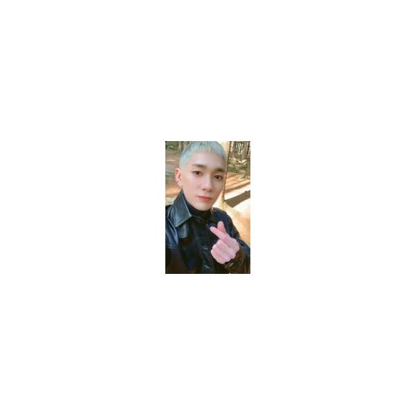 商品名：中古コレクションカード(男性) NU’EST/アロン(ARON)/裏面黒・文字白/CD「THE 8th Mini Album The Nocturne」封入特典フォトカードコレクションカード(男性)/CD「THE 8th Mini ...