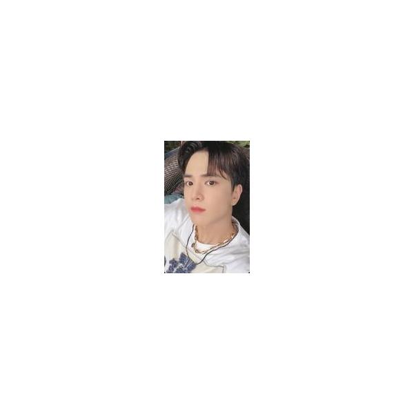 商品名：中古コレクションカード(男性) THE BOYZ/YOUNGHOON(ヨンフン)/裏面緑/「THRILL-ING OFFICIAL MD」PVCミニポケットフォトカードセット(SPLASH Ver.) フォトカードコレクションカード...