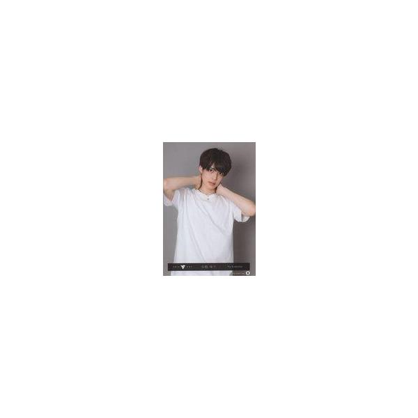 商品名：中古生写真(男性) B：VOYZ BOY/小松ゆう/「VOYZ BOY LIVE 2022 -colorful-」会場限定ブロマイド white shirt ver.生写真(男性)/アイドル/VOYZ　BOY