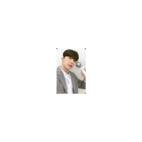 商品名：中古コレクションカード(男性) ONEUS/KEONHEE(コンヒ)/「ONEUS OFFICIAL LIGHT STICK VER.2(ペンライト)」付属フォトカードコレクションカード(男性)/「ONEUS OFFICIAL LI...