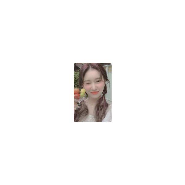 商品名：中古コレクションカード(女性) Weki Meki/エリー(Elly)/「2021 SEASON’S GREETINGS」封入フォトカードコレクションカード(女性)/「2021 SEASON’S GREETINGS」封入フォトカード...