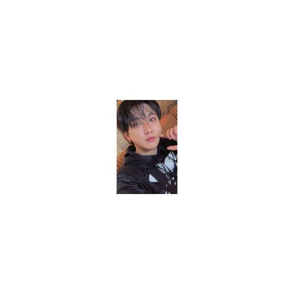 商品名：中古コレクションカード(男性) Stray Kids/チャンビン(Changbin)/CD「KARMA」(COMPACT Ver.)初回生産限定封入特典フォトカードコレクションカード(男性)/CD「KARMA」(COMPACT Ve...