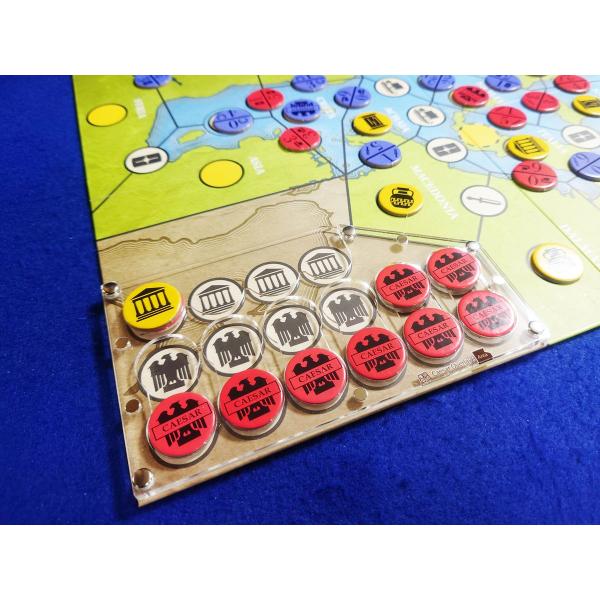 オーバーレイ２枚セットです。ボードゲーム　カエサル Caesar の駒が動かないようにする為のオリジナルオーバーレイ大きさオーバーレイ：縦:約82mm×横:約164mm×厚さ:約6.5mmオーバーレイ：縦:約87mm×横:約155mm×厚さ...
