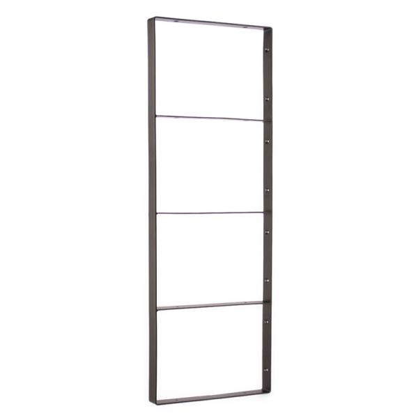 木の板を取り付けて支えるアイアンのブラケット(棚受け、棚支え)金具。スッキリとしたストレート基調のフレーム、プレーンなフォルムのアイアン棚受けでインテリア空間をおしゃれにデザイン。シーシャムの棚板などと組み合わせて壁掛け棚にすると壁面スペー...