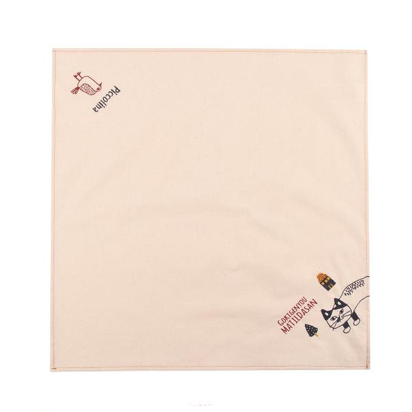 【発売日：2021年11月18日】ブランド：クスグルジャパン Kusuguru Japan品　番　：22-4030品　名　：マチルダさん柄 刺繍ランチクロスカラー　：＃1/GNサイズ　：タテ50cm ヨコ50cm 素　材　：綿100％ プリ...