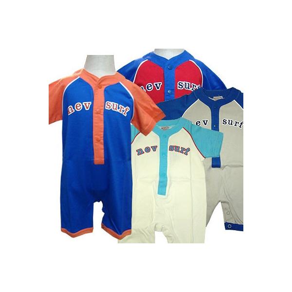 かっこいいベースボールユニフォーム風ロンパース。着るととってもキュートですっ！前のロゴはフロッキープリントです。贈り物にもお勧め★素材：綿100％サイズ(着丈/身幅),70-80(46.5/27.5),80-90(52/29.5)