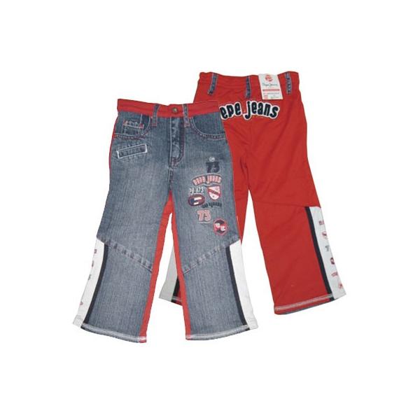 前はデニム、後ろは赤色の2トーンパンツです。素材：96％COTTON 4％SPANDEXサイズ(着丈/ウエスト/股下),2歳：90(49/45.5/32),3歳95-100(52.5/46/33.5),4歳：110(54/47.5/39)