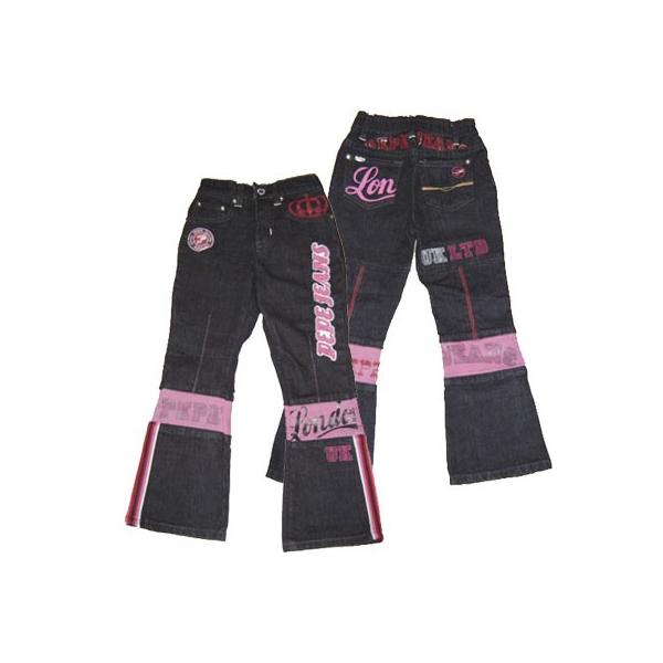 刺繍やペイント、カラーの切り替えがポイントのブラックデニムパンツです。素材：96％COTTON 4％SPANDEXサイズ(着丈/ウエスト/股下),4歳：100(65/44/45),5歳：110(70.5/50/49.5),6歳：120(73...