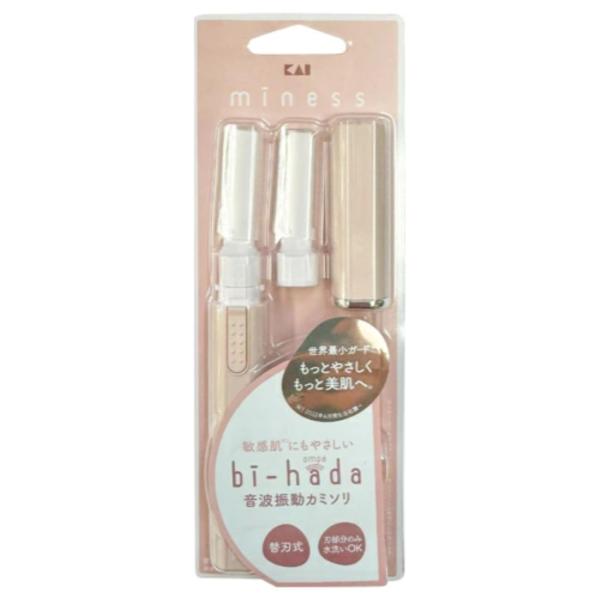 貝印 bi-hada ompa (音波振動カミソリ) ホルダー 替刃2コ付 商品紹介1秒間に約100回の振動により、刃がお肌に与える抵抗が少なく優しく剃れます。・刃先が鋭角なため、細かい産毛もキャッチ・細かいクシ目状のガードが肌あたりを優し...
