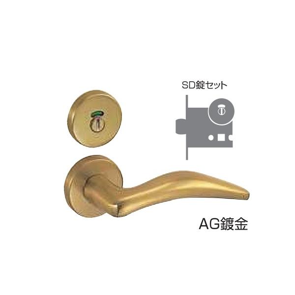 シロクマのレバーハンドル＋丸座＋錠前いずれか１つのセットです各種サイズは添付画像にてご確認下さい＜レバーハンドル詳細＞SL-69（ドルフィン）■材質：アルミ■仕上：AG鍍金■個数：内外用1セット＜錠前詳細＞※仕上は全て「ステンゴールド」です...