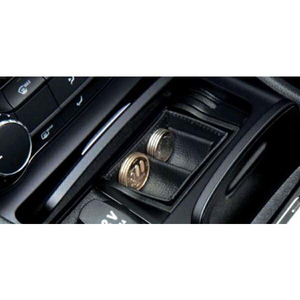 商品ID:abcg059-1車種名：A-Class B-Class CLA GLA 品名：コインケース Bクラス用取り付けできる年式：平成30年10月〜next型式：5BA DBA CBA ※全てのグレードに取り付け出来ます取り付け難易度は...