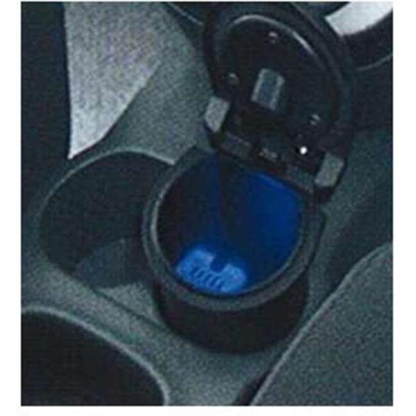 商品ID:bego034車種名：ビーゴ品名：ソーラーアッシュトレイ 取り付けできる年式：平成18年1月〜20年11月型式：J200詳細：カップホルダーにセットして使える大型の灰皿です。フタを開けると鮮やかなブルーのライトが点灯。暗い場所でも...