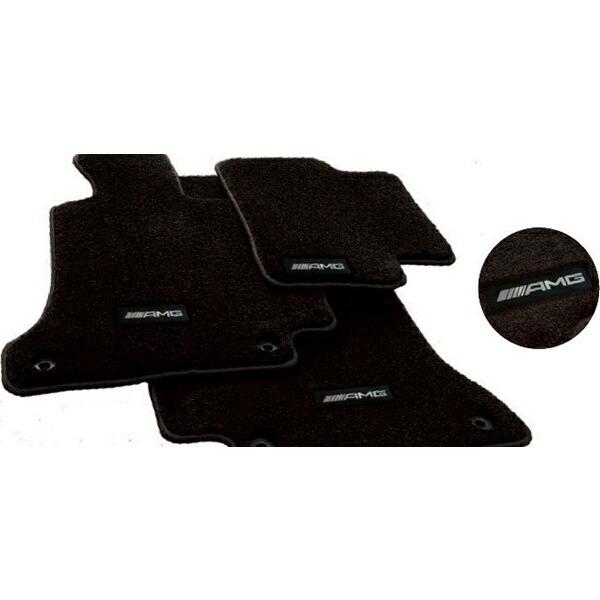商品ID:bkcl017車種名：Cクラス（クーペ、カブリオレ)品名：AMGフロアマットプレミアム取り付けできる年式：平成26年7月〜next型式：DBA CBA 詳細：ボリューム感が魅力のフロアマットです。室内の高級感を高め、より快適な空間...