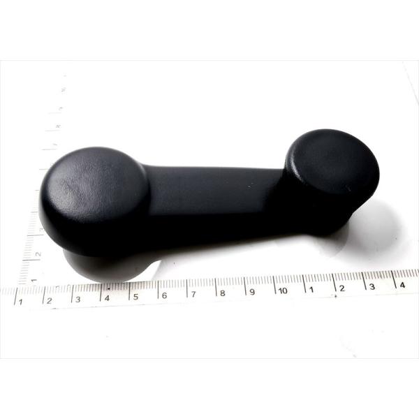 車名：キャリィ／エブリィ FCタイプ型式：DA65T様式：DA65T車台番号：180001〜開始年月：平成24年04月終了年月：グループ：ドアフィティングパーツ・ボデーインナーパーツカテゴリ：フロントドアレギュレータ特記：品番：82960-...