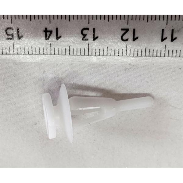 商品ID：dfss51-030-2カタログNo：6車名：ミニカ トッポ種類：６６０／４ＣＹＬ／２ＷＤ（セダン）＜９４Ｍ−＞型式：H30#開始時期：1993/08/01終了時期：1998/08/03グループ：ボディーカテゴリ：サイドガーニッシ...