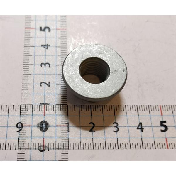 車名：ジムニー ジムニーユウセイ型式：JB64W様式：JB64W車台番号：100002〜開始年月：平成30年08月終了年月：グループ：アウターボデー・ボデーフィティングパーツカテゴリ：ボデーマウンチング特記：品番：09159-12075統一...