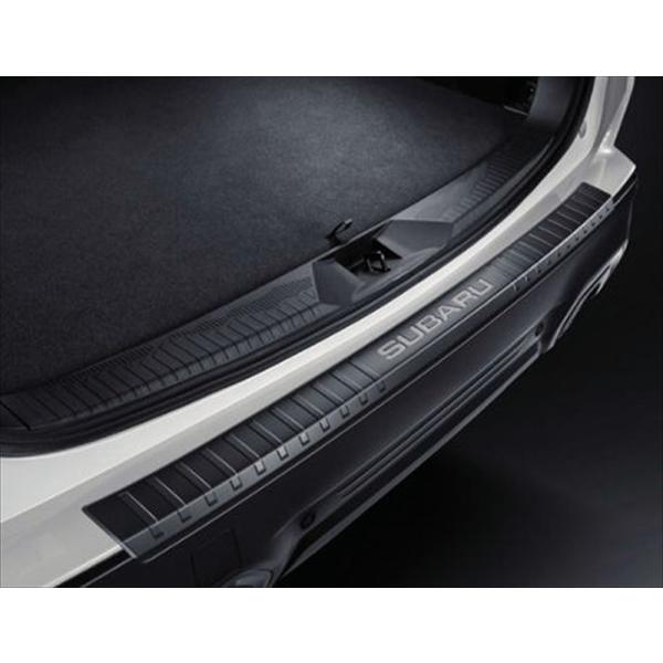 スバル純正部品車種名：フォレスター取り付けできる年式：令和07年4月〜next型式：SLG/SL5部品名：カーゴステップパネル樹脂詳細：樹脂製、無塗装ブラック。全てのグレードに取り付け出来ます
