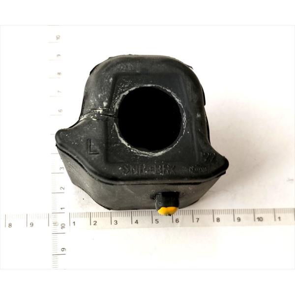 トヨタ純正部品車種名： エスティマ型式： DAA-AHR20W純正品番： 48815-28200