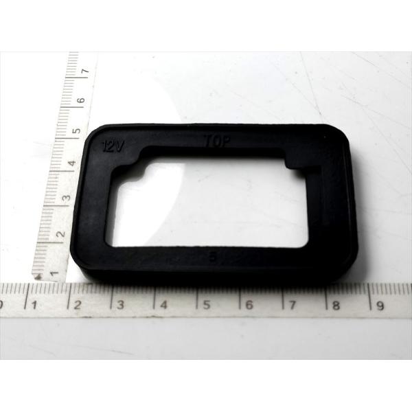 トヨタ純正部品車種名： ランドクルーザー８０型式： E-FZJ80G純正品番： 81732-17010