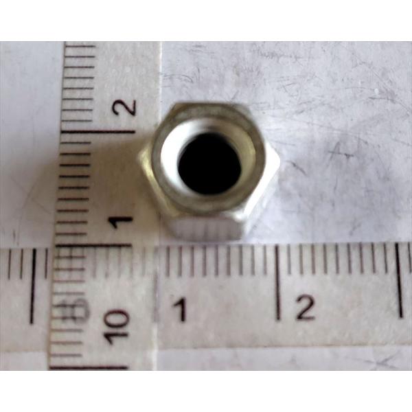 ホンダ純正部品車種名： インテグラ型式： DC5純正品番： 32602-SK7-900AI-startこのナットは、バッテリーターミナルをしっかりと固定し、電気接続を安定させるために使用されます。取り付けの際は、ターミナルの接触面を清掃し、...