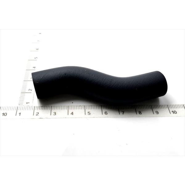 トヨタ純正部品車種名： アリスト型式： E-JZS161純正品番： 12264-46010AI-startベンチレーションホースNO.4（品番：12264-46010）は、トヨタ車のエンジンルーム内で使用される部品で、主にヘッドカバーからス...