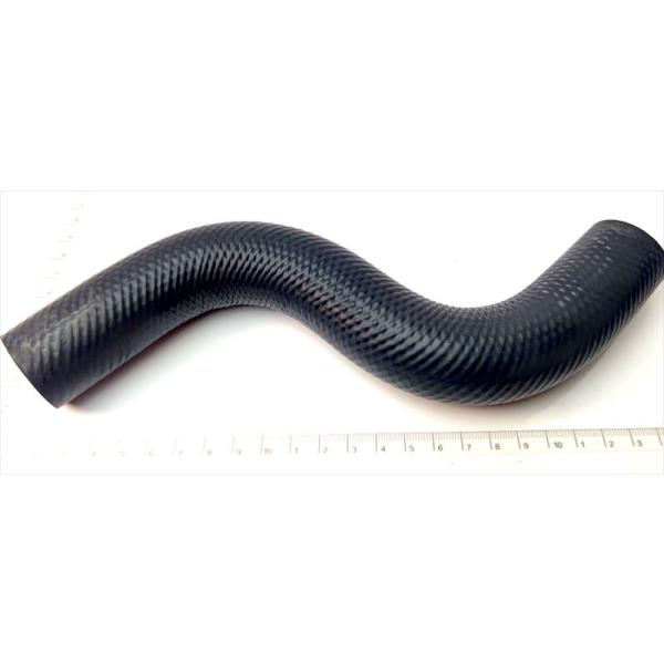 ジムニー 660 ワゴンのホース ラジエータインレット ※写真 No 18番車名：ジムニー 660 ワゴン型式：JB23W様式：JB23W車台番号：500001〜999999開始年月：平成17年10月終了年月グループ：その他(エアコン・ツー...