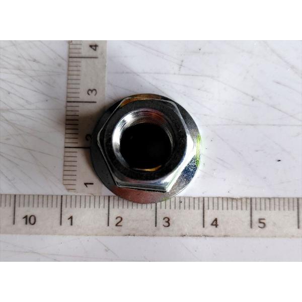 商品ID：kwwq51-2カタログNo：113140車名：パッソ型式：M700A M710A開始時期：2016/04グループ：駆動・シャシーカテゴリ：リヤスプリング&amp;ショックアブソーバ部品名：リヤサスペンションアームナットのみ品番：...