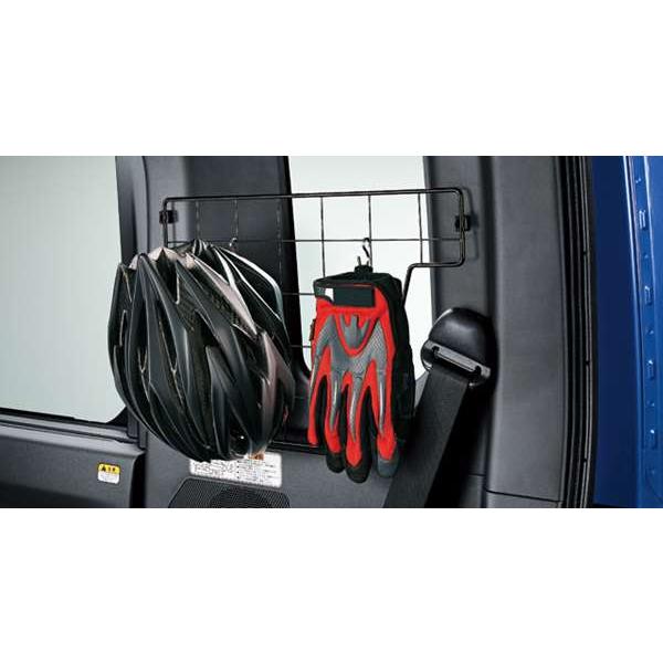 商品ID:metp031車種名：ピクシスメガ品名：クォーターウインドゥネット取り付けできる年式：平成28年5月〜next型式：GBVZ GBMF GBDF詳細：取り付けに関して ※全てのグレードに取り付け出来ます取り付け難易度は 「ふつう」...