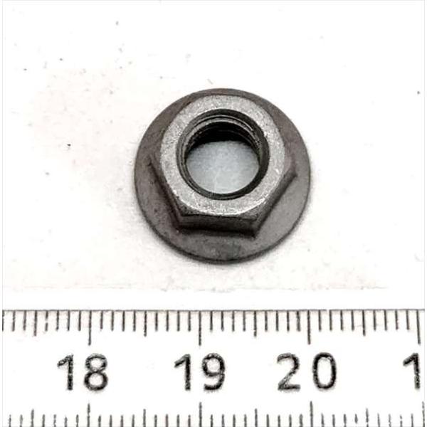 車名：ラパン ラパン型式：HE33S様式：HE33S車台番号：100001〜開始年月：平成27年03月終了年月：グループ：アウターボデー・ボデーフィティングパーツカテゴリ：カバー/キャップ特記：CVT品番：08316-1008C統一先品番：...