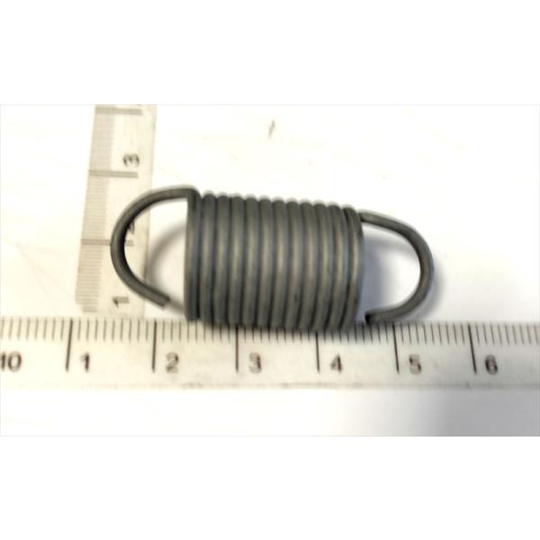 商品ID：prqo61-5カタログNo：125110車名：アクア型式：NHP10開始時期：2011/12グループ：ボディーカテゴリ：フードロック&amp;ヒンジ部品名：フードロックテンションスプリングのみ品番：9050616077