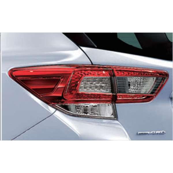 スバル純正部品車種名：インプレッサ取り付けできる年式：令和02年10月〜next型式：GT2/GT3/GT6/GTE/GT7部品名：シルバーコーティングウインカーバルブリヤ※左右セット詳細：ウインカー橙色バルブの映りこみを抑えてライト回りを...