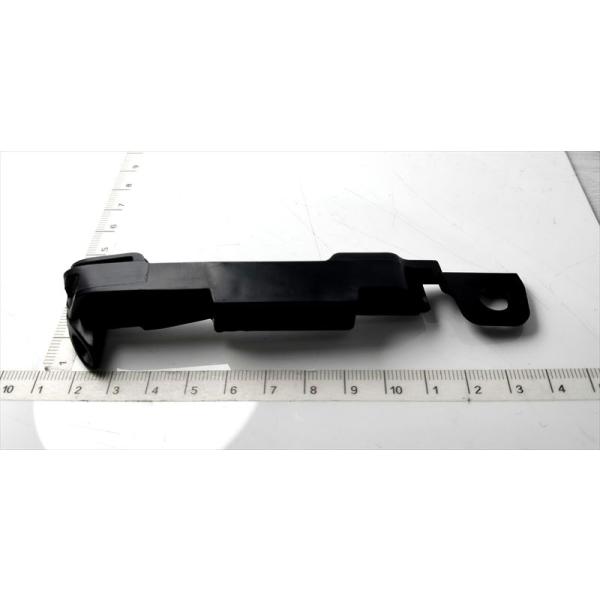 車名：キャリィ／エブリィ ABA-DA17W型式：DA17W様式：DA17W車台番号：200001〜250000開始年月：令和01年05月終了年月：グループ：アウターボデー・ボデーフィティングパーツカテゴリ：フロントフェンダ特記：品番：71...