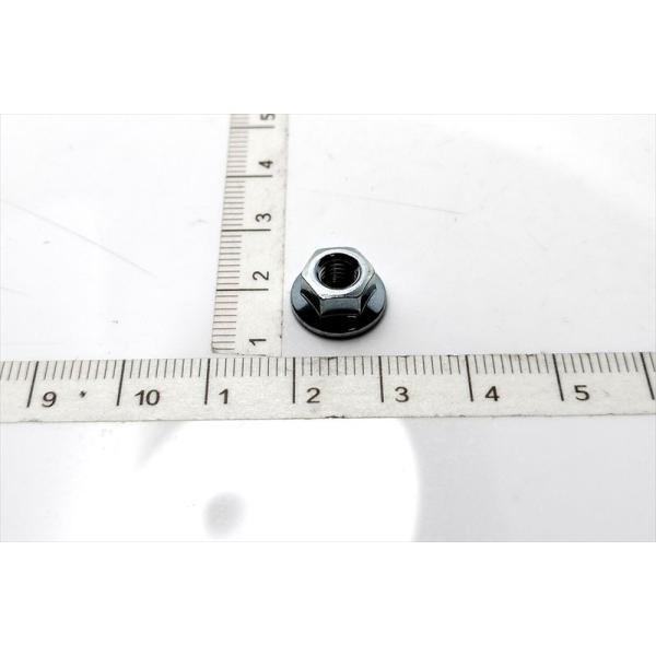 車名：ワゴンＲ/ワイド・プラス・ソリオ 2WD 1000型式：MA61S様式：MA61S車台番号：100001〜214087開始年月：平成09年01月終了年月：11年03月グループ：アウターボデー・ボデーフィティングパーツカテゴリ：バンパエ...